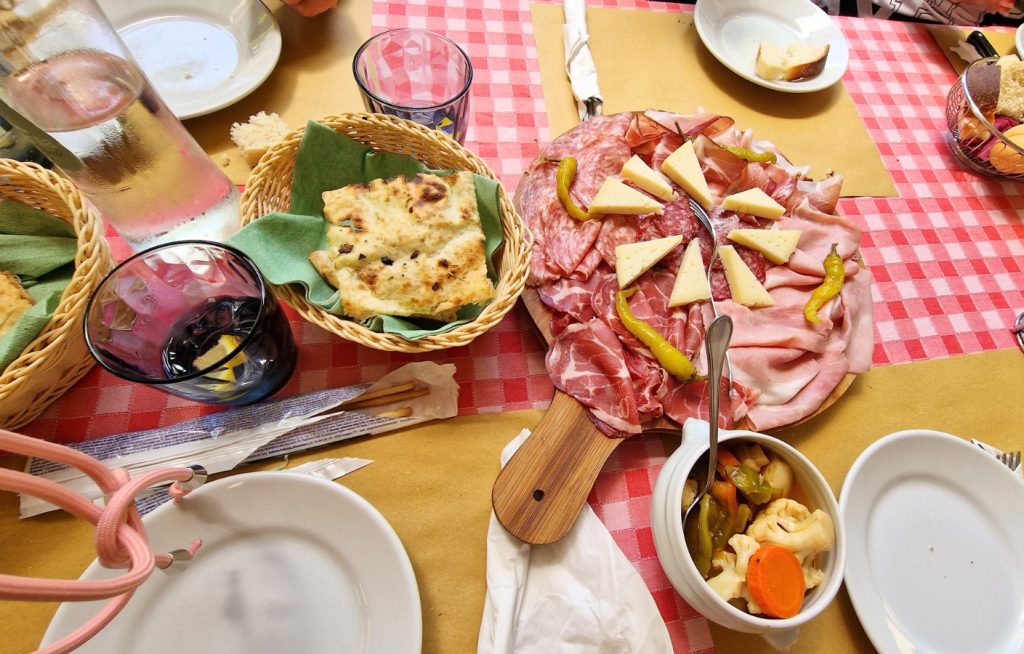 Cosa vedere a Tremosine in un weekend - Folletti in Viaggio